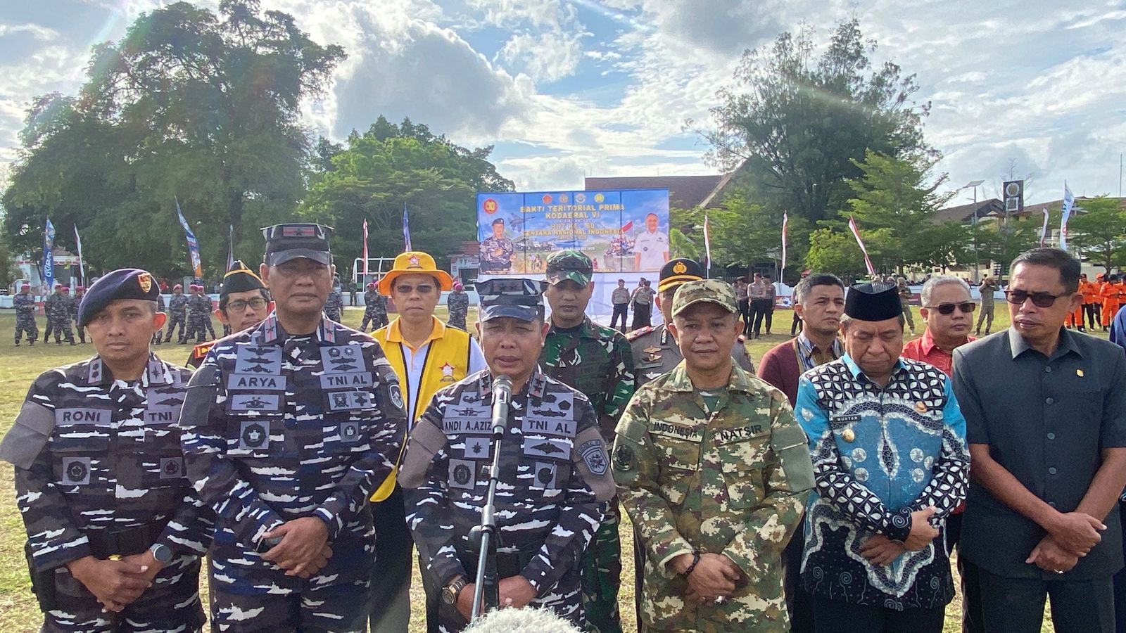 Pimpin Bakti Teritorial Prima di Selayar, Laksda Andi Abdul Azis ...